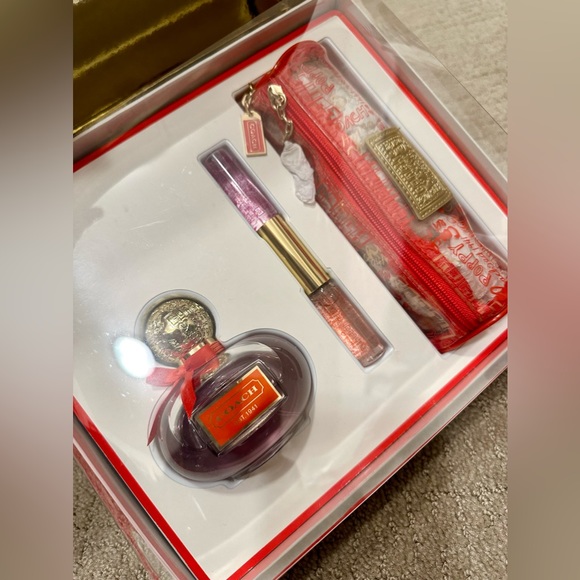 Coach | Other | Rare Coach Poppy Perfume Set Perfume Spray Rollerball ...
